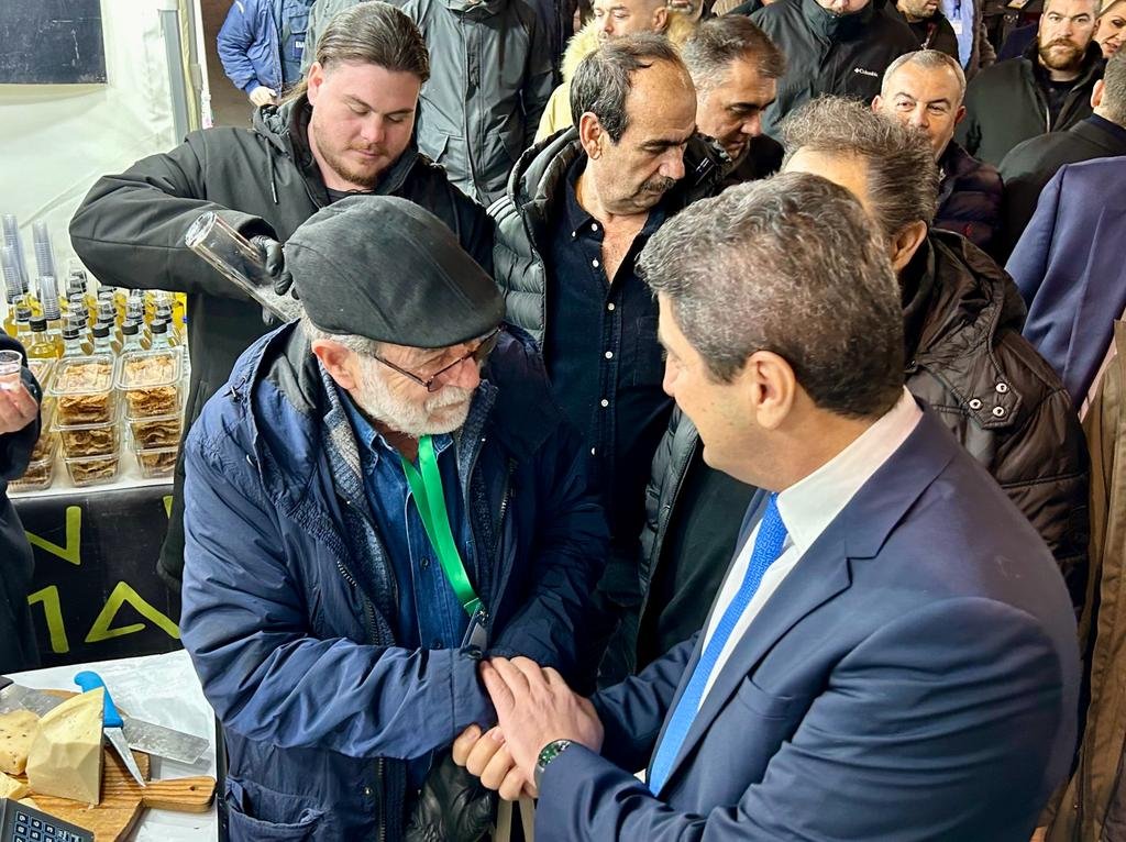 Φωτοβολταϊκά πάρκα με μπαταρία τάζουν στους αγρότες από το ΥπΑΑΤ ...